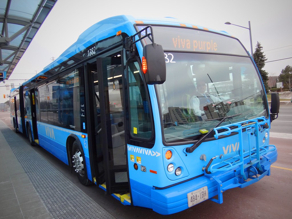 [토론토 생활정보] YRT의 빠른 이동 수단: Viva 급행 버스 완벽 가이드