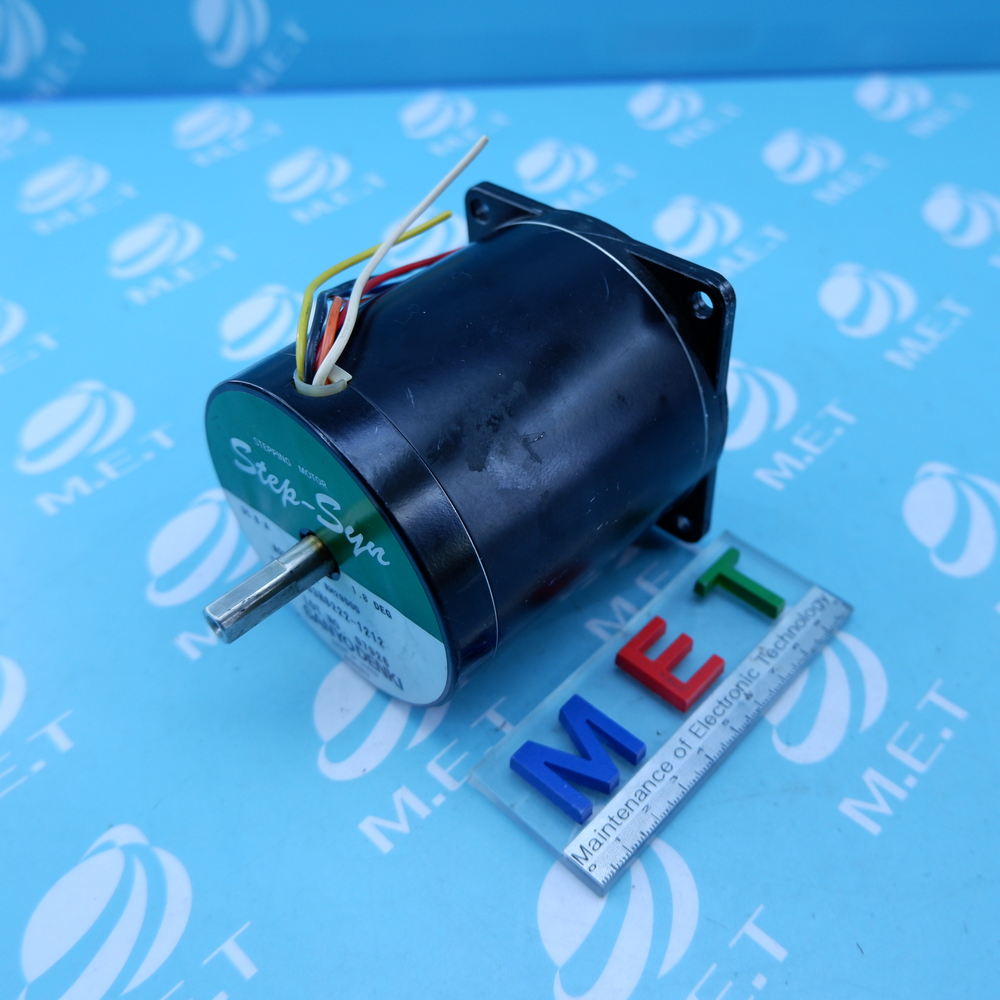 103H8222-1212(CABLE BROKEN) [MOTOR] SANYO DENKI STEP MOTOR 103H8222 ...
