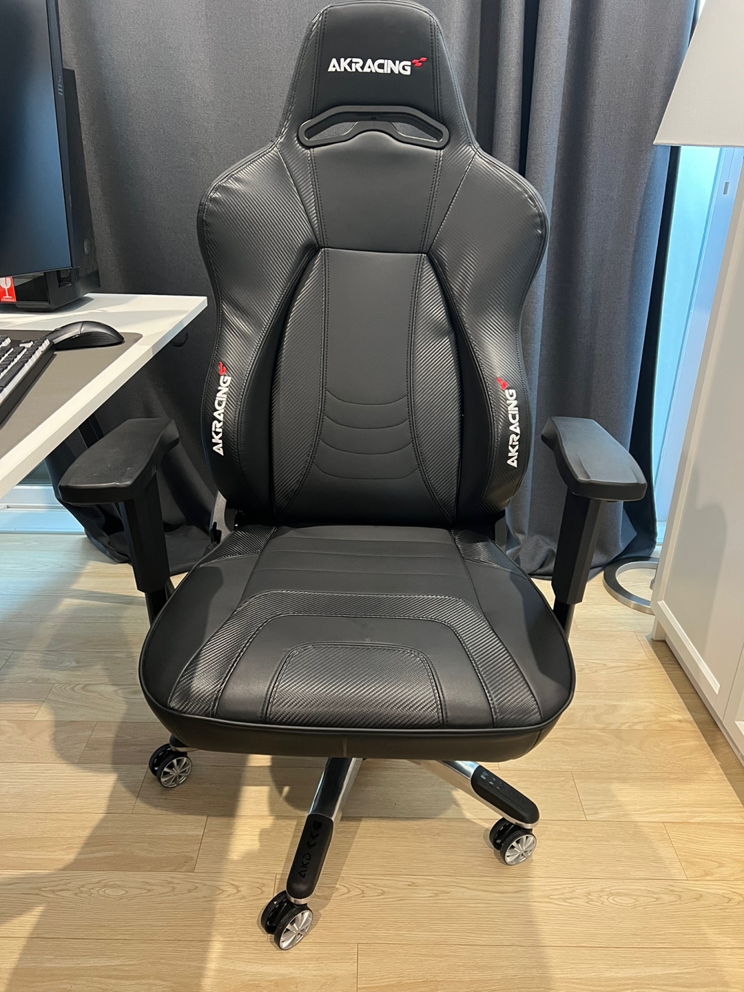 드디어 정착! 내돈내산 솔직후기 AKRACING 게이밍 의자 에디션 TYPE 2