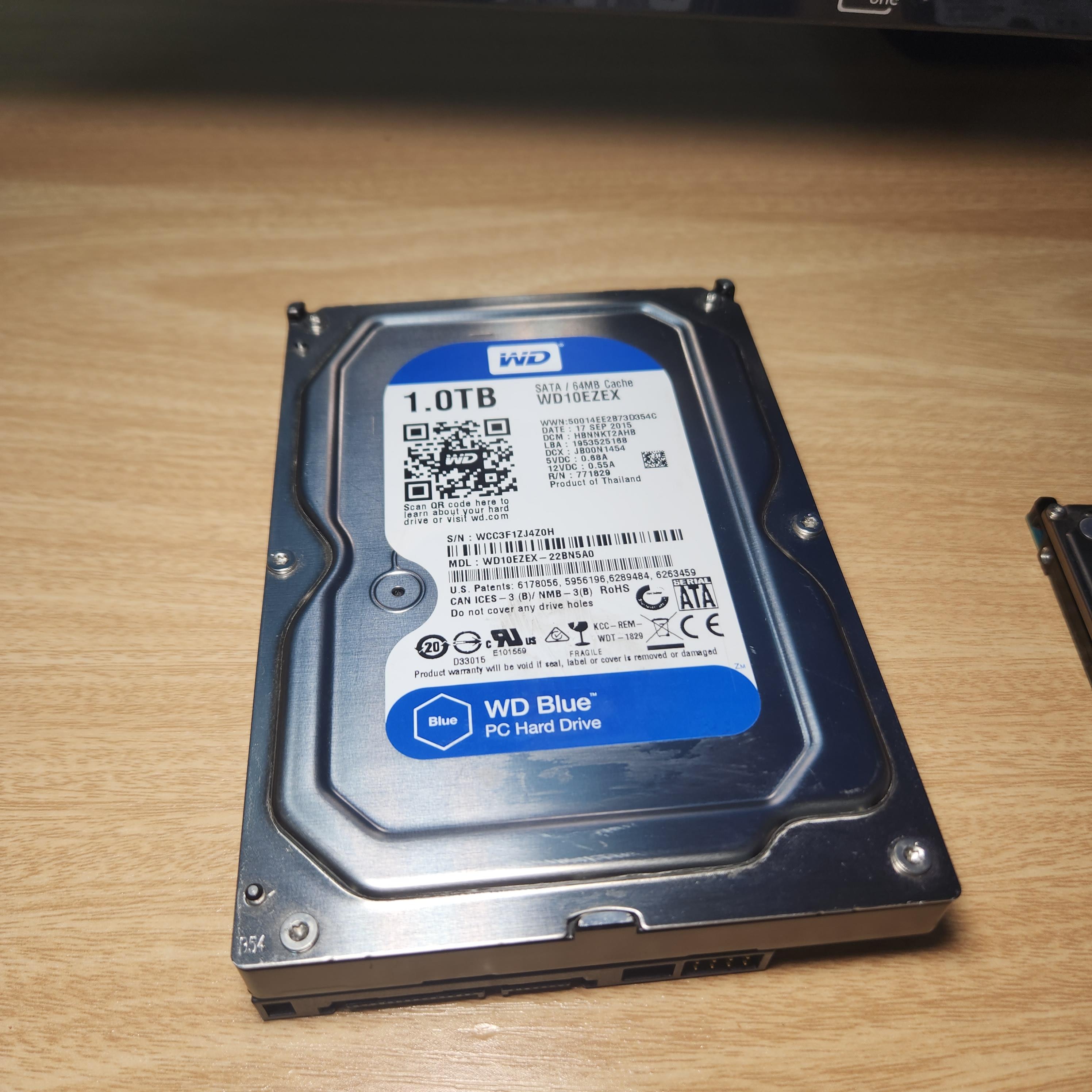 SSD vs USB vs HDD vs SD 데이터 장기보관(보존)기간 오래 시간 데이터를 보관하는 방법은?