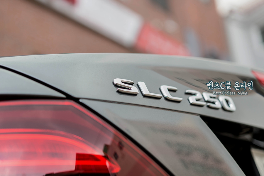 벤츠 SLC250 후방카메라 장착