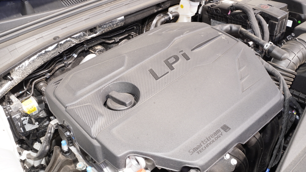 SM6 LPe 보다 좋은 기아 K5 LPi — 라르테즈