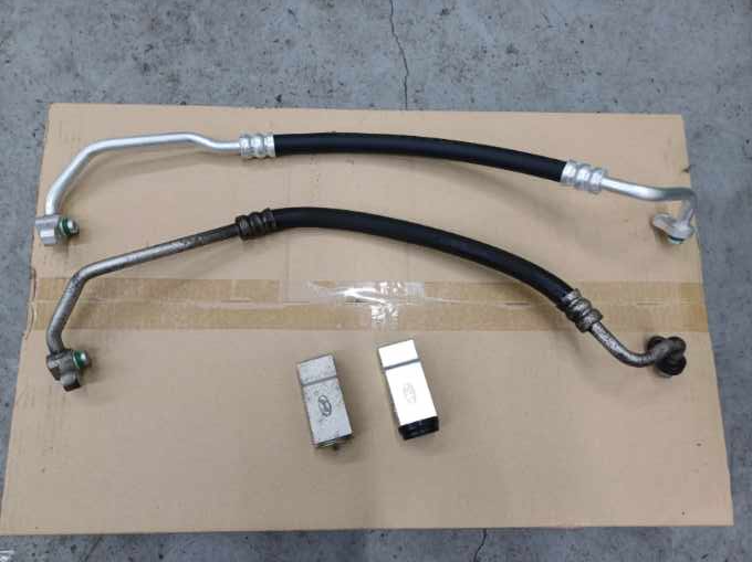 봉고 3 자동차 에어컨 고장 수리 봉고 3 에어컨 작동시 금속 마찰 소리가 크게 들림 봉고3 에어컨 콤프레셔 고장 수리 자동차 에어컨 콤프레셔 고착됨 봉고3 에어컨