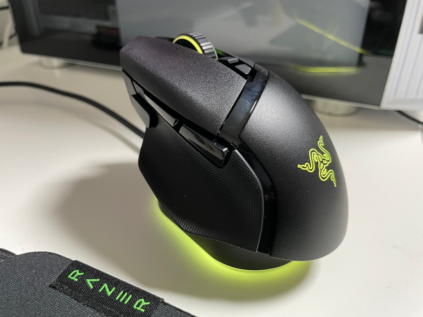 레이저 바실리스크 V3 PRO 게이밍 마우스 리뷰 추천 (얼티메이트와 비교)