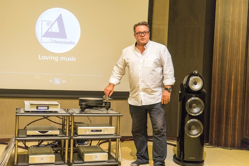 LP의 부흥의 선봉장 - Clearaudio CEO Robert Suchy 인터뷰