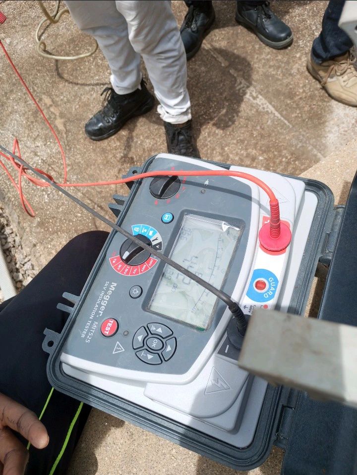 [Megger 공식대리점] 절연저항계 MIT525 (5KV) 재고보유 당일 견적!