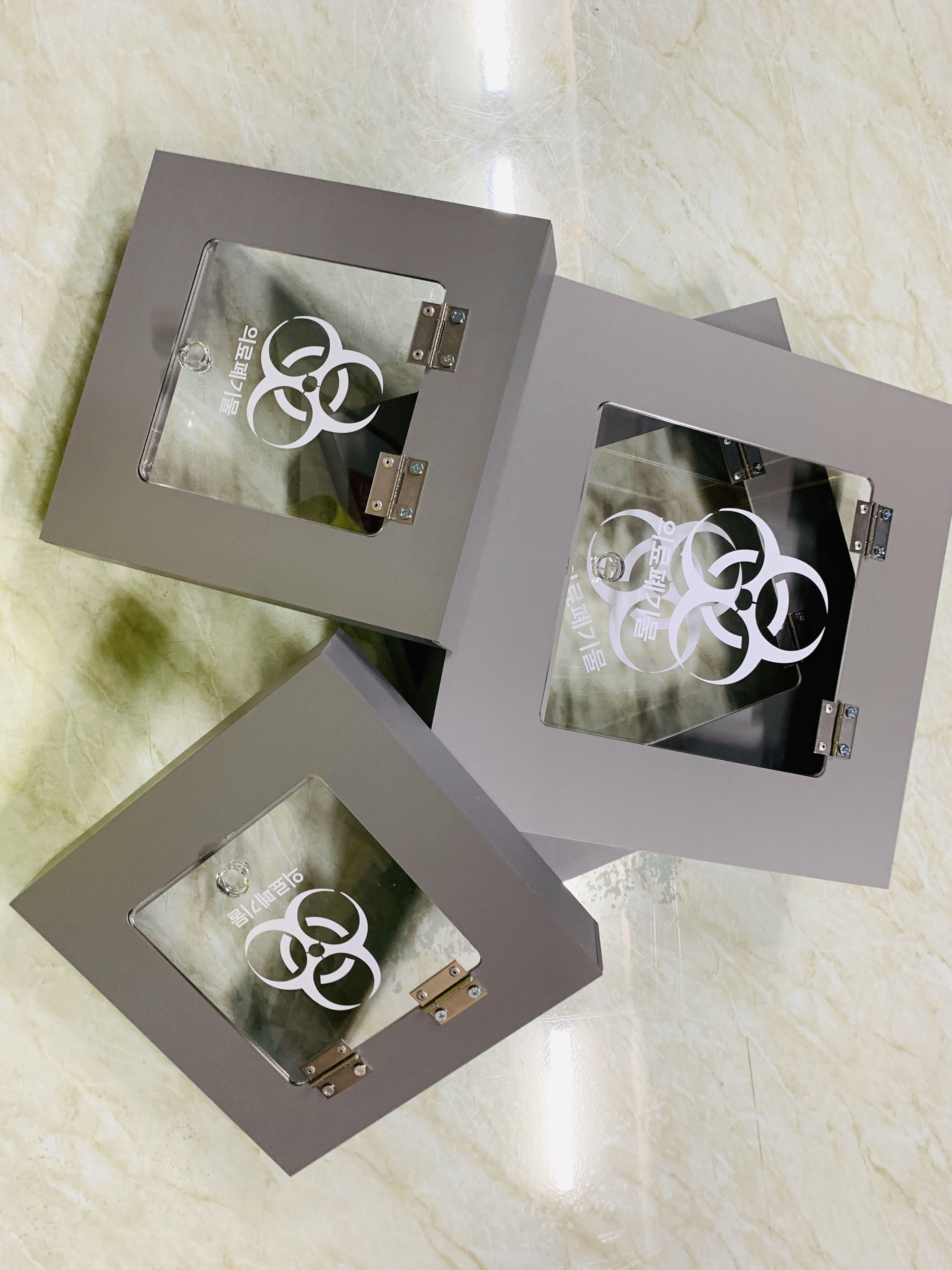 투명형덮개 투명 의료 폐기물 덮개폐기물함폐기물박스폐기물커버병원폐기물병원뚜껑쓰레기덮개병원용품대학병원폐기물커버의료인증제의료폐기물손상성폐기물폐기물뚜껑