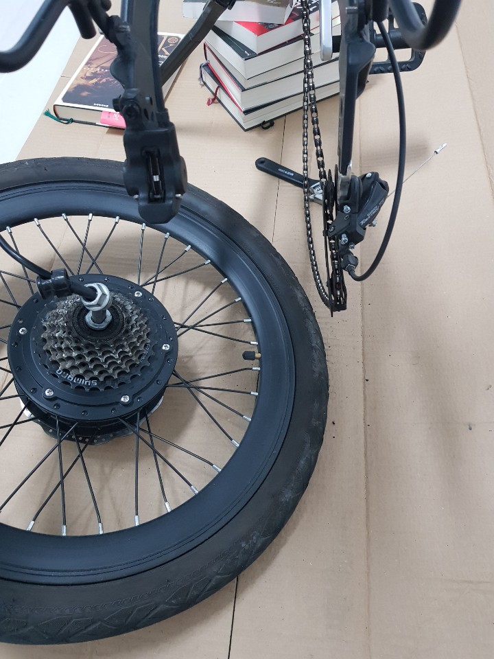 전기자전거 타이어 셀프 교체하기 (20인치, 랑케레이시)