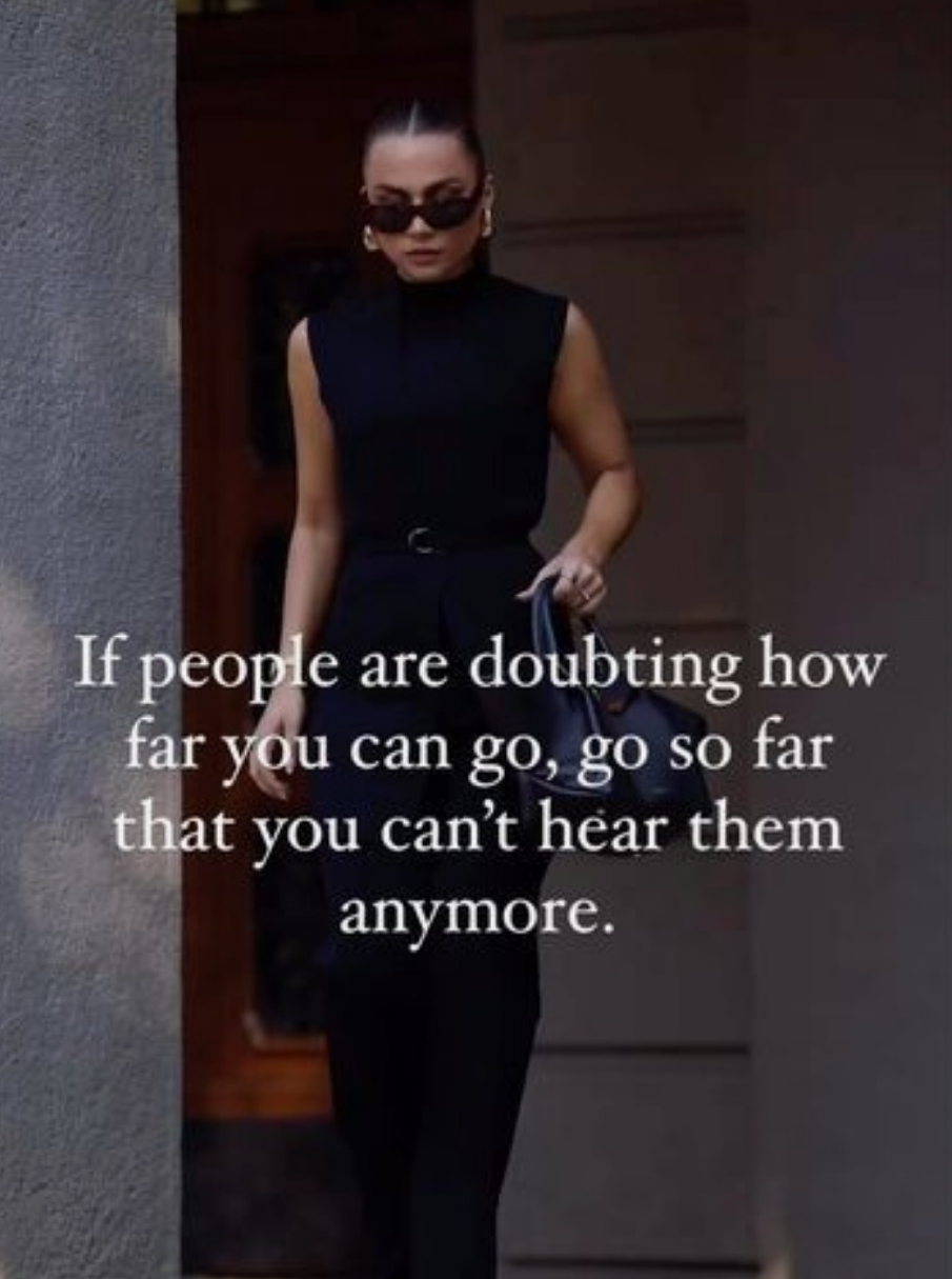 짧은 영어 명언 직독직해 If people are doubting how far you can go..