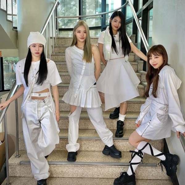 피프티 피프티 - 러빈미 (FIFTY FIFTY - Lovin' Me) [뮤비/가사/듣기]