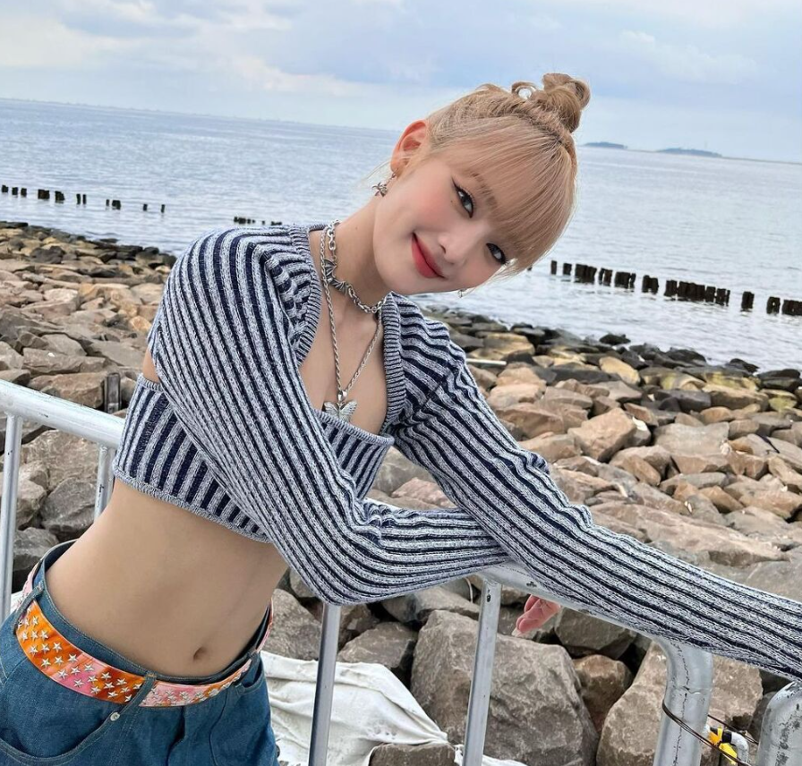 여자아이들 민니 치골 팬티라인 노출 선정성 논란
