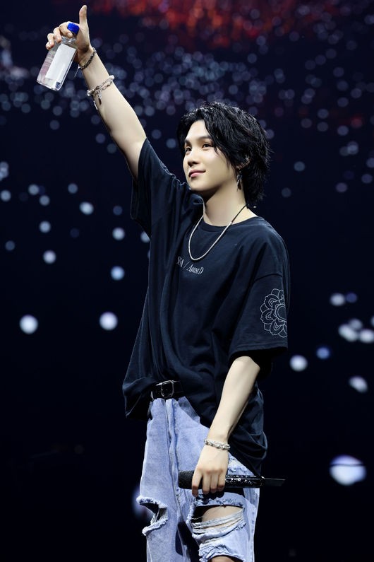 Álbum solo de Suga, do BTS, estabelece novo recorde de Álbum solo de Suga, do BTS, estabelece novo recorde de