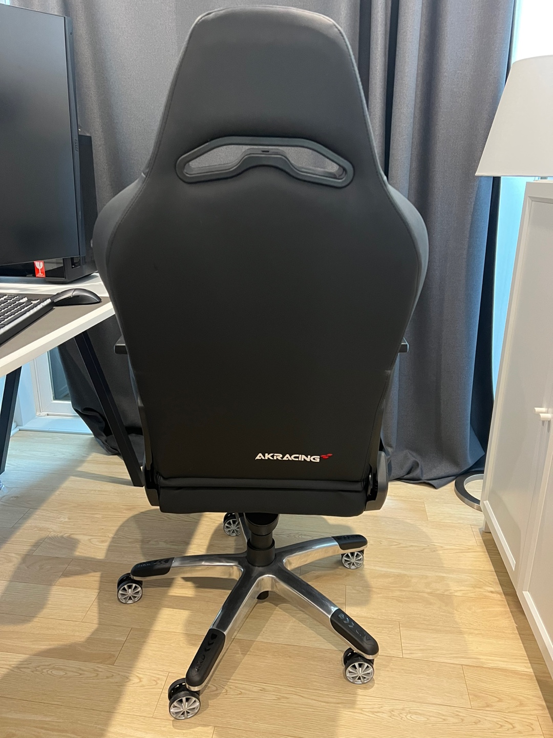 드디어 정착! 내돈내산 솔직후기 AKRACING 게이밍 의자 에디션 TYPE 2