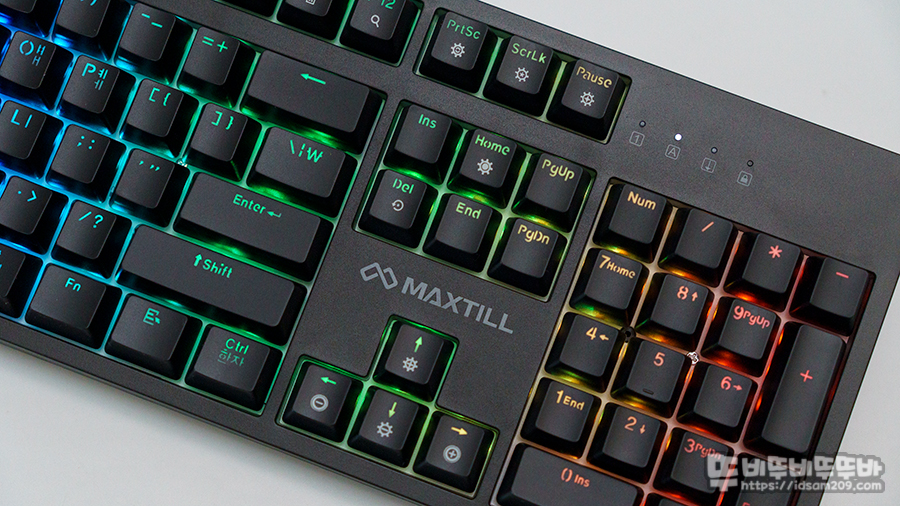 맥스틸 MAXTILL GM-G770K PRO 광축 기계식 키보드