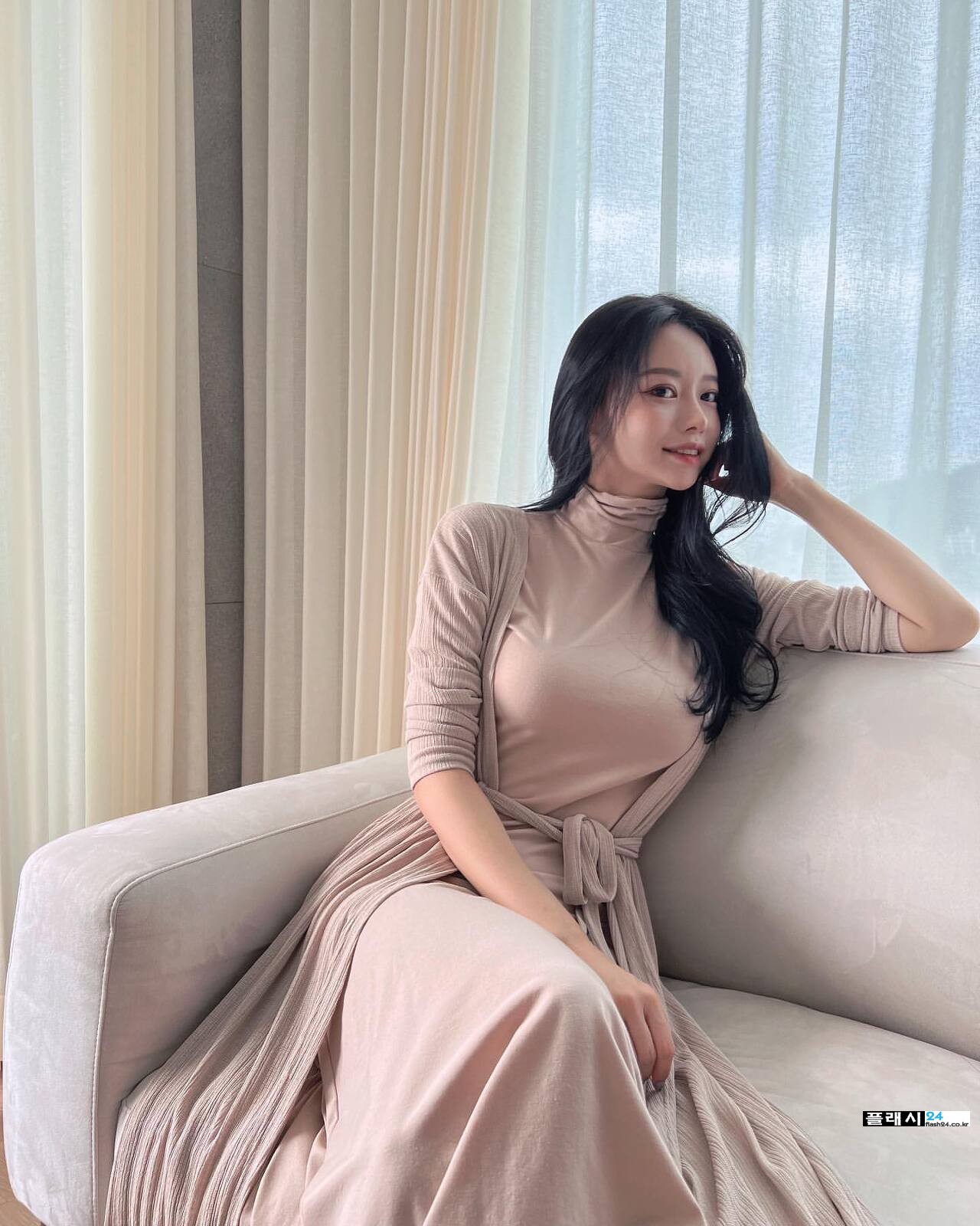 눈 뗄 수 없는 치어리더 이아영 바디라인