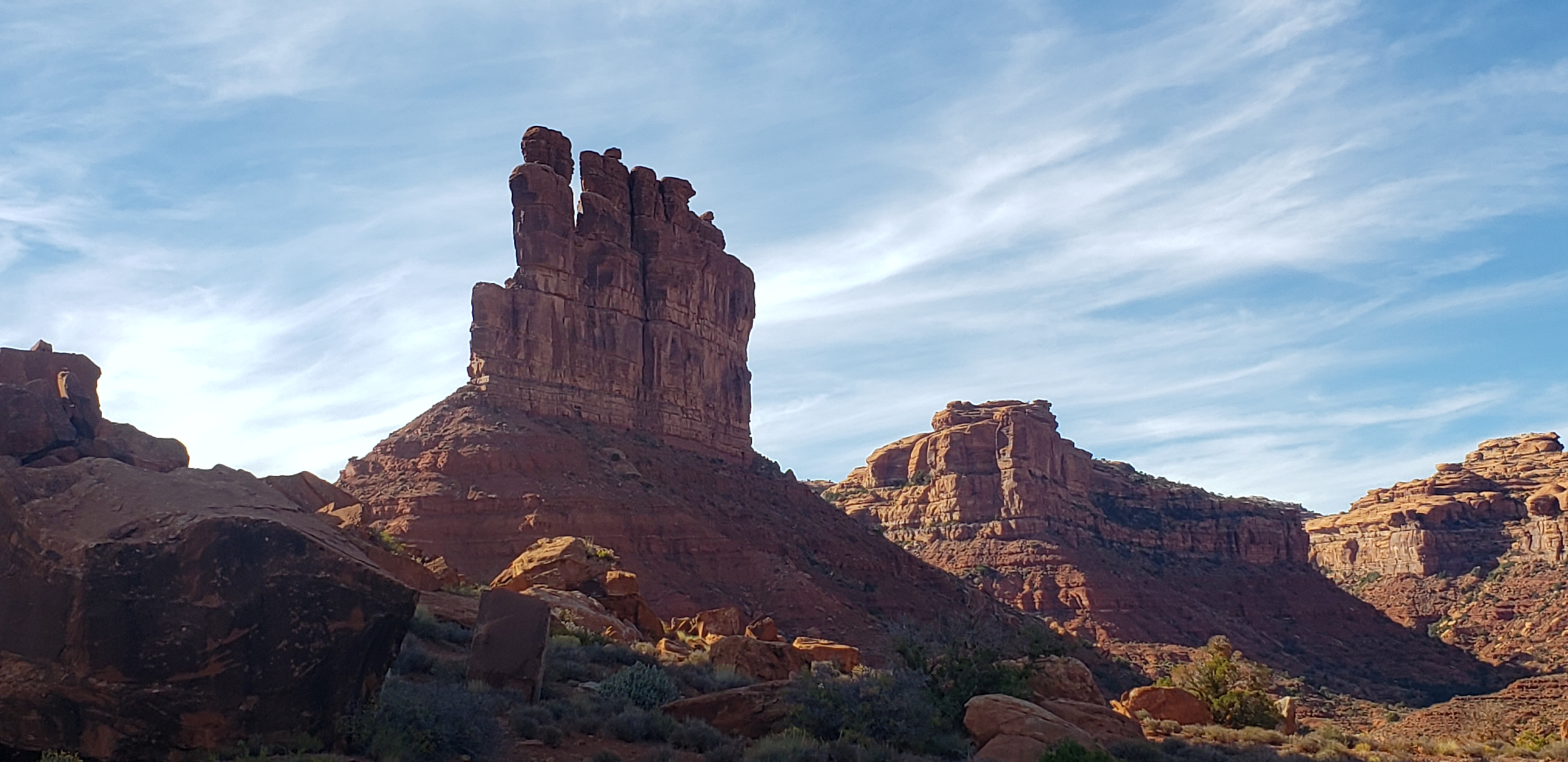 Q-29. 신들의 영역 그 스케일